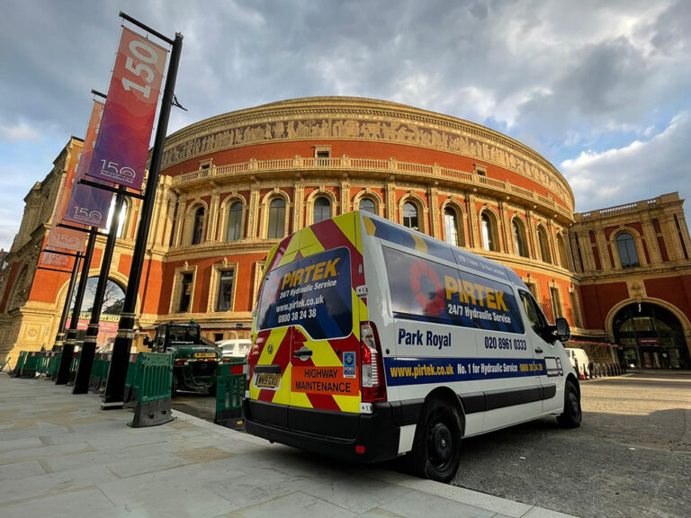 Europe’s Leading Force of Hydraulic Hose Experts - Pirtek EU